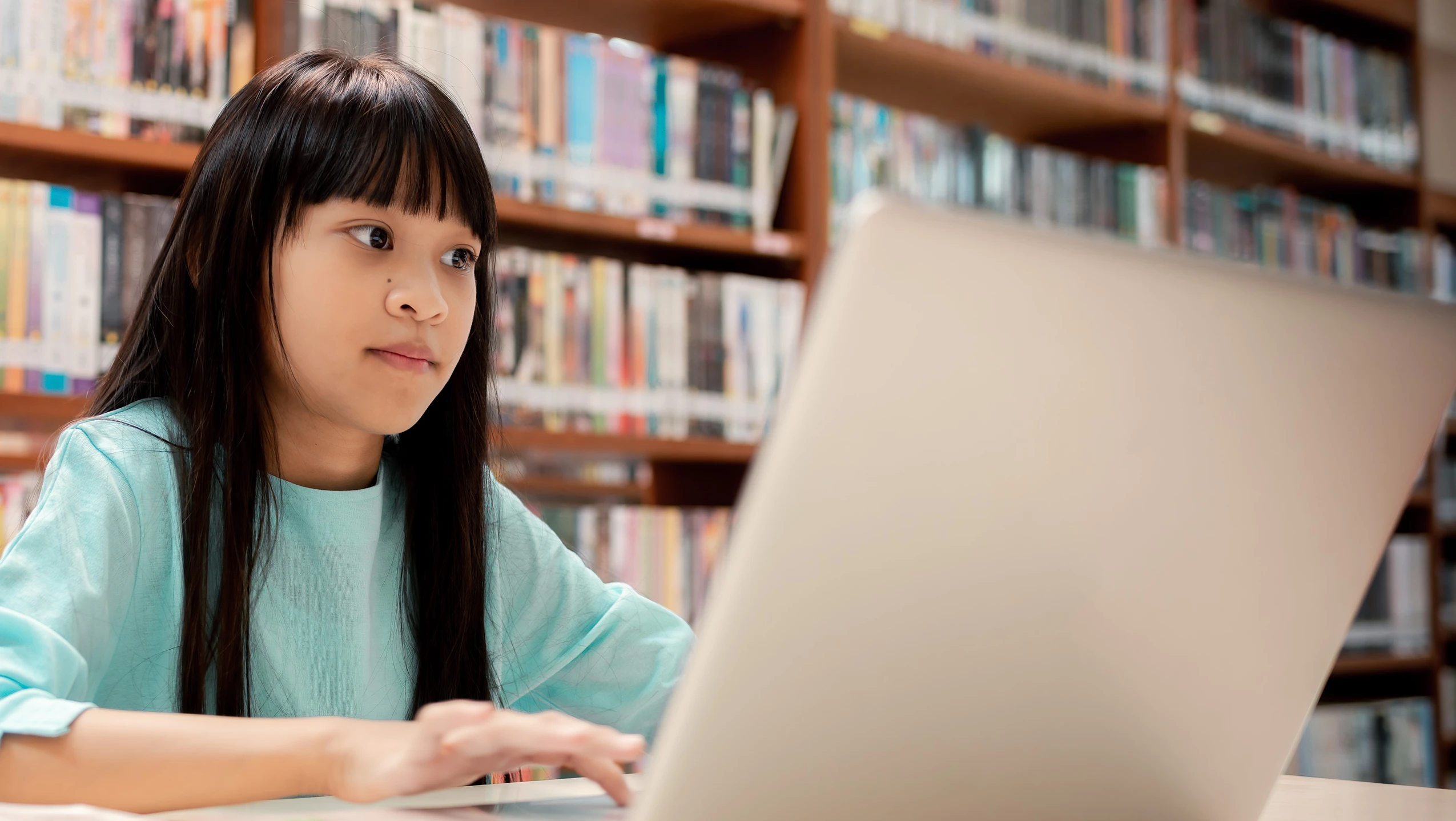 Incorporating Tech Into Your School Library - STEM Education Works